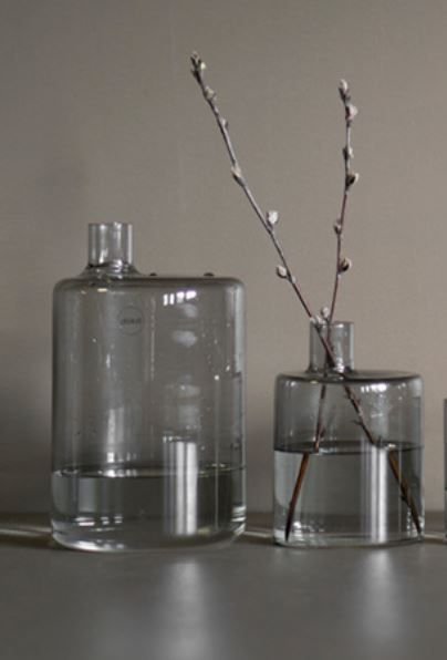 Pipe Vase, smoke - Vaser - Solstrand Blomster